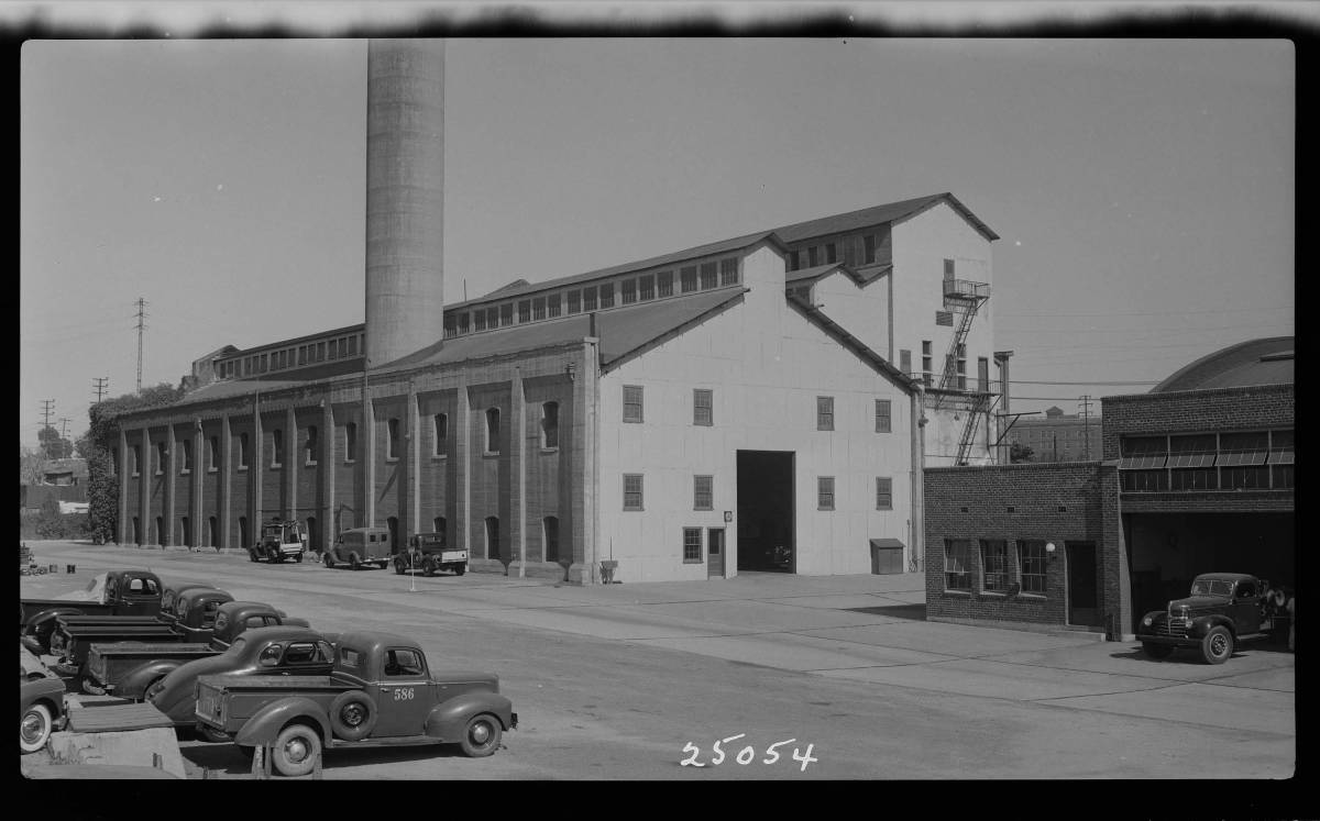 LOS ANGELES MAIN GARAGE AND OLD STEAM PLANT, 1941 – Aliso Tree — Los ...